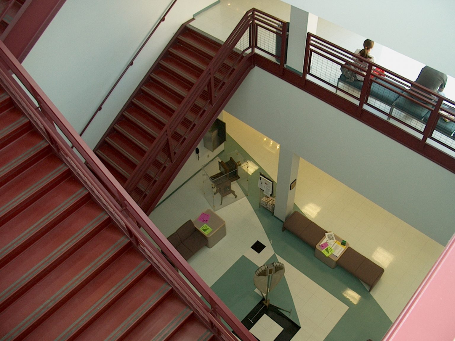 Caterpillar Global Communications Center – Whatever Works, Works!